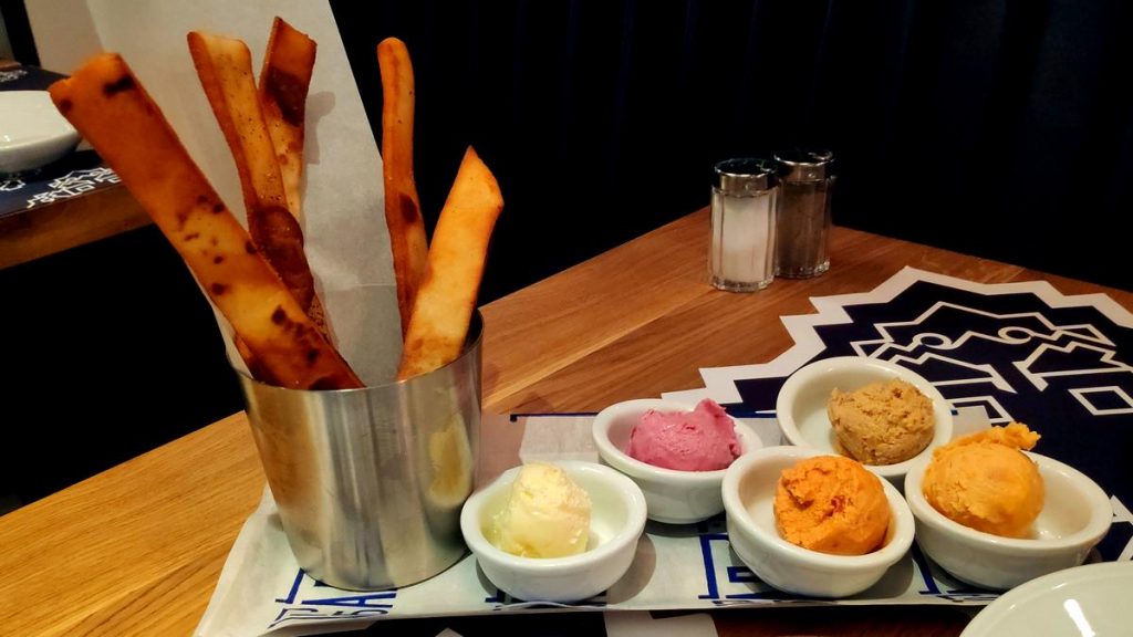 זו לא גלידה. קאימק.